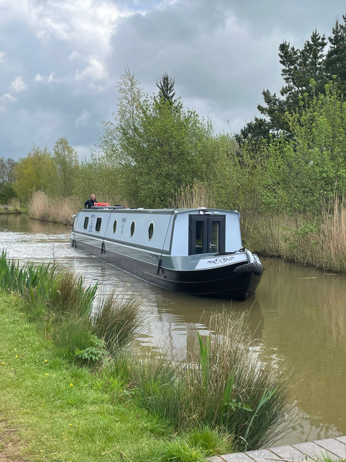 Canal Boat & Narrowboat Hire In Central England: Barge Hire on Canals ...